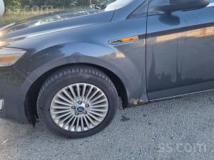 Grey Ford Mondeo 2008 in Valka, with an engine capacity of 2.00 L and mileage of 299 thousand km for 1800 €, photo 8 on AUTOMOTO.COM.LV