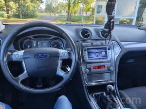 Grey Ford Mondeo 2008 in Valka, with an engine capacity of 2.00 L and mileage of 299 thousand km for 1800 €, photo 9 on AUTOMOTO.COM.LV