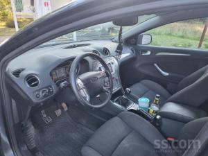 Grey Ford Mondeo 2008 in Valka, with an engine capacity of 2.00 L and mileage of 299 thousand km for 1800 €, photo 12 on AUTOMOTO.COM.LV