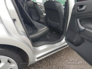 Pelēks Ford Mondeo 2008 Tartu, ar dzinēja tilpumu 2.20 L un nobraukumu 248 tūkst. km par 4400 €, foto 10 vietnē AUTOMOTO.COM.LV