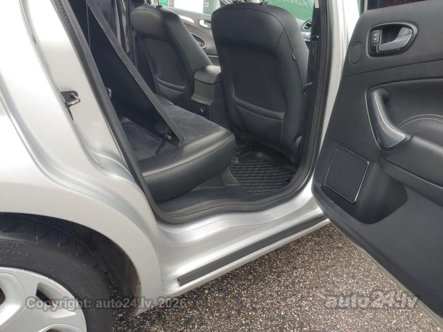 Pelēks Ford Mondeo 2008 Tartu, ar dzinēja tilpumu 2.20 L un nobraukumu 248 tūkst. km par 4400 €, foto 10 vietnē AUTOMOTO.COM.LV