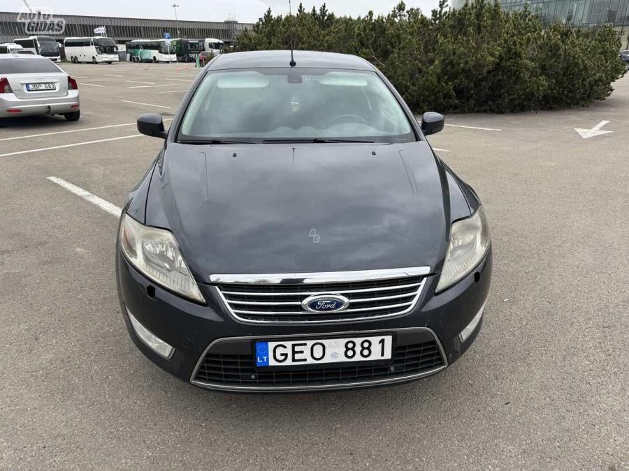 Grey Ford Mondeo 2009 in Siauliai, with an engine capacity of 1.80 L and mileage of 350 thousand km for 1500 €, photo 4 on AUTOMOTO.COM.LV