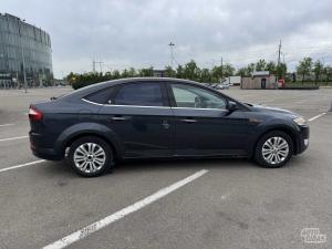 Grey Ford Mondeo 2009 in Siauliai, with an engine capacity of 1.80 L and mileage of 350 thousand km for 1500 €, photo 7 on AUTOMOTO.COM.LV