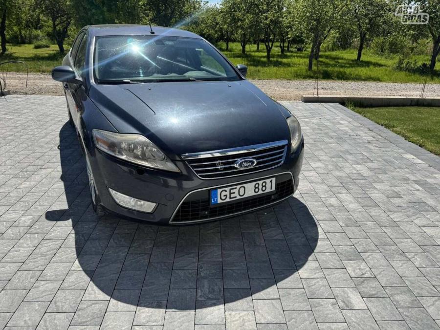 Pelēks Ford Mondeo 2009 Šauļi, ar dzinēja tilpumu 1.80 L un nobraukumu 340 tūkst. km par 1450 €, foto 3 vietnē AUTOMOTO.COM.LV