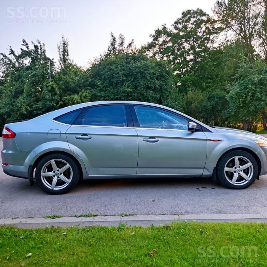 Pelēks Ford Mondeo 2009 Jēkabpils, ar dzinēja tilpumu 2.00 L un nobraukumu 358 tūkst. km par 1950 €, foto 8 vietnē AUTOMOTO.COM.LV
