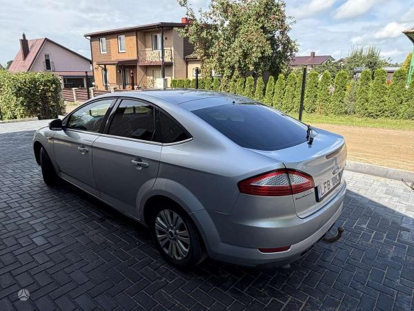 Pelēks Ford Mondeo 2009 Plungė, ar dzinēja tilpumu 1.75 L un nobraukumu 192 tūkst. km par 1450 €, foto 5 vietnē AUTOMOTO.COM.LV