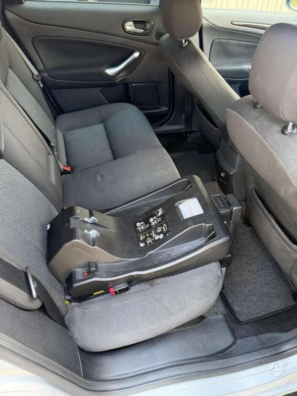 Pelēks Ford Mondeo 2009 Plungė, ar dzinēja tilpumu 1.75 L un nobraukumu 192 tūkst. km par 1450 €, foto 9 vietnē AUTOMOTO.COM.LV
