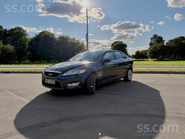 Pelēks Ford Mondeo 2010 Rīga, ar dzinēja tilpumu 1.80 L un nobraukumu 352 tūkst. km par 4450 €, foto 3 vietnē AUTOMOTO.COM.LV