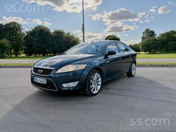 Pelēks Ford Mondeo 2010 Rīga, ar dzinēja tilpumu 1.80 L un nobraukumu 352 tūkst. km par 4450 €, foto 5 vietnē AUTOMOTO.COM.LV