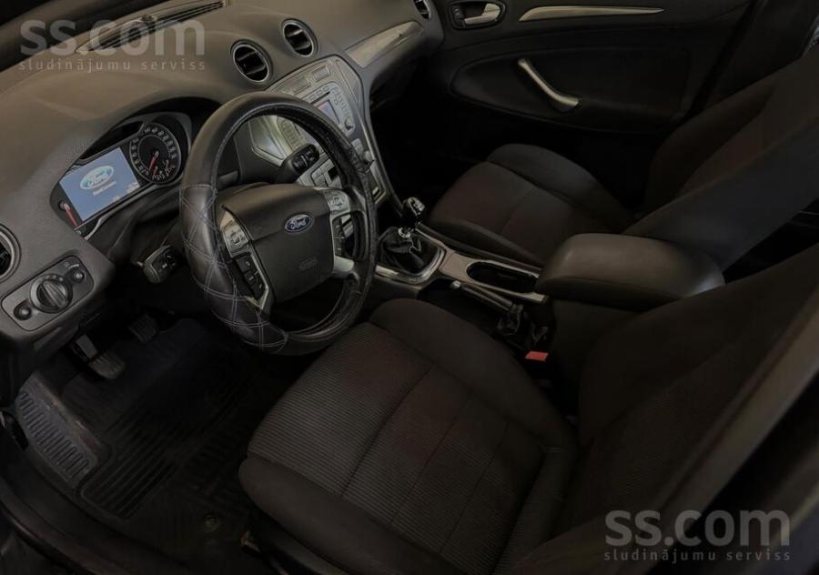 Grey Ford Mondeo 2010 in Riga, with an engine capacity of 1.80 L and mileage of 354 thousand km for 3450 €, photo 14 on AUTOMOTO.COM.LV