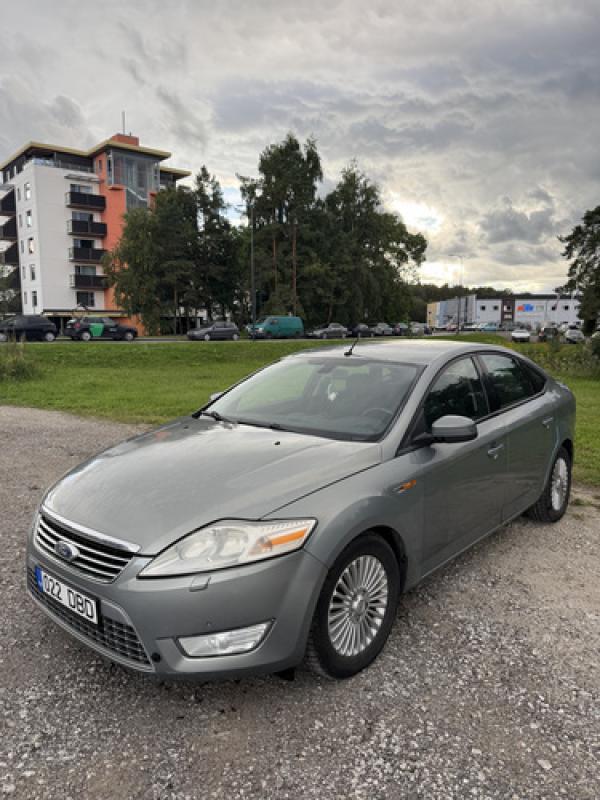Ford Mondeo 2010 in Tallinn on AUTOMOTO.COM.LV Grey Ford Mondeo 2010 in Tallinn, with an engine capacity of 2.00 L and mileage of 290 thousand km for 2000 €, photo 1 on AUTOMOTO.COM.LV