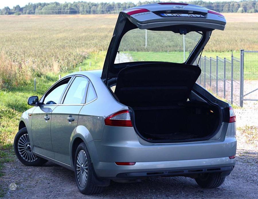 Pelēks Ford Mondeo 2010 Kretinga, ar dzinēja tilpumu 2.00 L un nobraukumu 205 tūkst. km par 2999 €, foto 14 vietnē AUTOMOTO.COM.LV