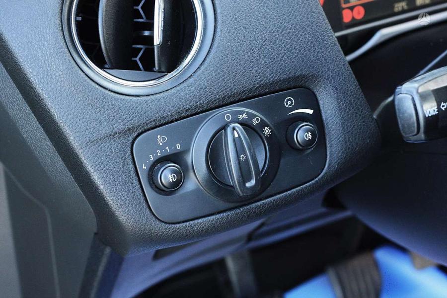 Pelēks Ford Mondeo 2010 Kretinga, ar dzinēja tilpumu 2.00 L un nobraukumu 205 tūkst. km par 2999 €, foto 17 vietnē AUTOMOTO.COM.LV