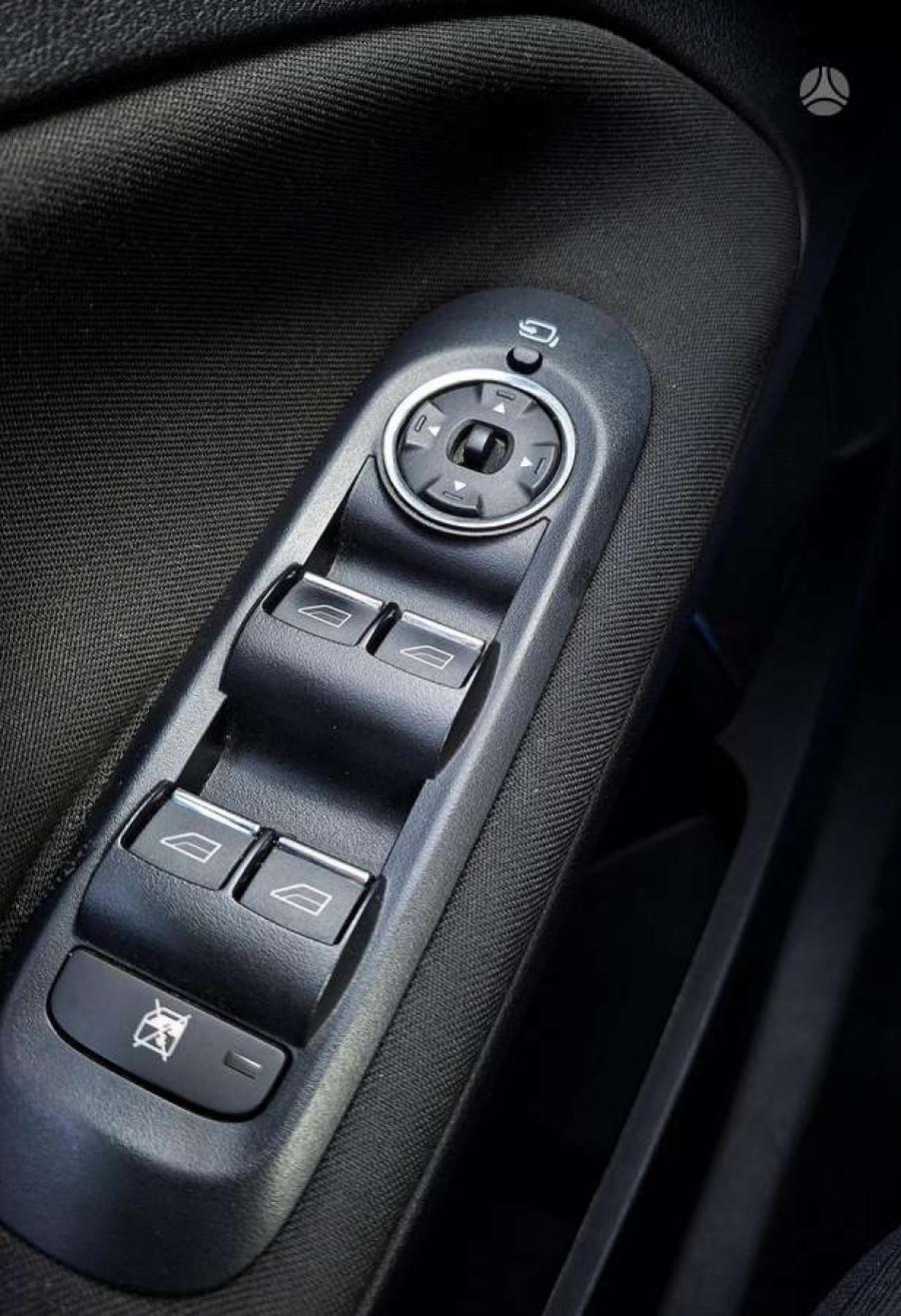 Pelēks Ford Mondeo 2010 Kretinga, ar dzinēja tilpumu 2.00 L un nobraukumu 205 tūkst. km par 2999 €, foto 18 vietnē AUTOMOTO.COM.LV