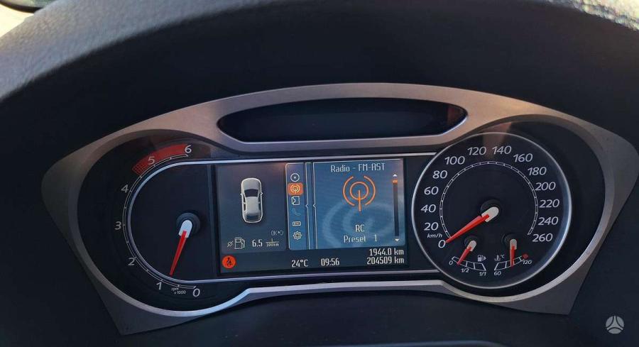 Pelēks Ford Mondeo 2010 Kretinga, ar dzinēja tilpumu 2.00 L un nobraukumu 205 tūkst. km par 2999 €, foto 20 vietnē AUTOMOTO.COM.LV
