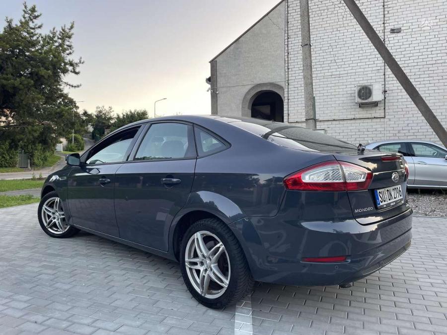 Grey Ford Mondeo 2011 in Alytus, with an engine capacity of 1.56 L and mileage of 107 thousand km for 2850 €, photo 9 on AUTOMOTO.COM.LV