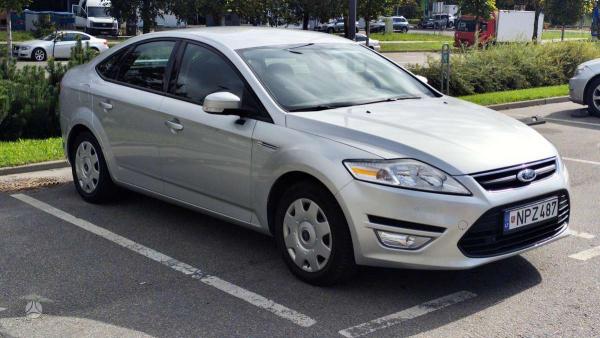 Ford Mondeo 2011 in Vilnius on AUTOMOTO.COM.LV Grey Ford Mondeo 2011 in Vilnius, with an engine capacity of 2.00 L and mileage of 220 thousand km for 2500 €, photo 3 on AUTOMOTO.COM.LV