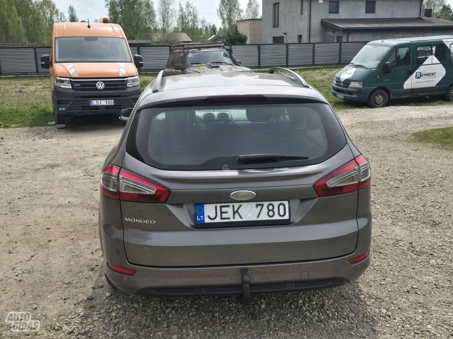 Pelēks Ford Mondeo 2012 Šauļi, ar dzinēja tilpumu 2.00 L un nobraukumu 400 tūkst. km par 1550 €, foto 6 vietnē AUTOMOTO.COM.LV