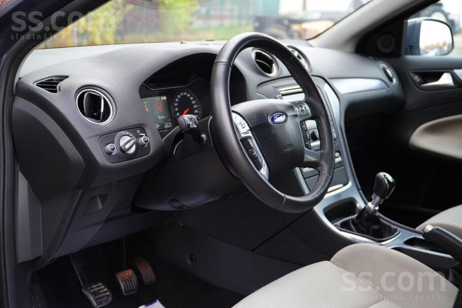 Grey Ford Mondeo 2012 in Riga, with an engine capacity of 2.00 L and mileage of 333 thousand km for 3990 €, photo 15 on AUTOMOTO.COM.LV