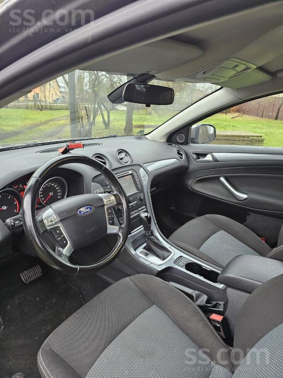Grey Ford Mondeo 2012 in Valmiera, with an engine capacity of 2.00 L and mileage of 332 thousand km for 3900 €, photo 15 on AUTOMOTO.COM.LV