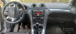 Grey Ford Mondeo 2012 in Cesis, with an engine capacity of 2.00 L and mileage of 202 thousand km for 3500 €, photo 5 on AUTOMOTO.COM.LV