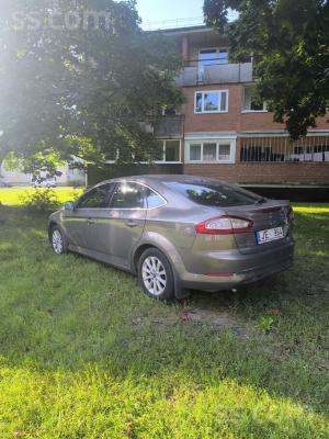 Pelēks Ford Mondeo 2012 Rīga, ar dzinēja tilpumu 2.00 L un nobraukumu 230 tūkst. km par 3199 €, foto 4 vietnē AUTOMOTO.COM.LV