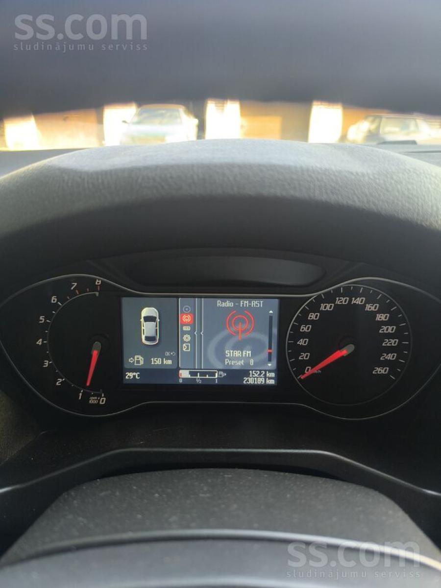 Pelēks Ford Mondeo 2012 Rīga, ar dzinēja tilpumu 2.00 L un nobraukumu 230 tūkst. km par 3199 €, foto 17 vietnē AUTOMOTO.COM.LV