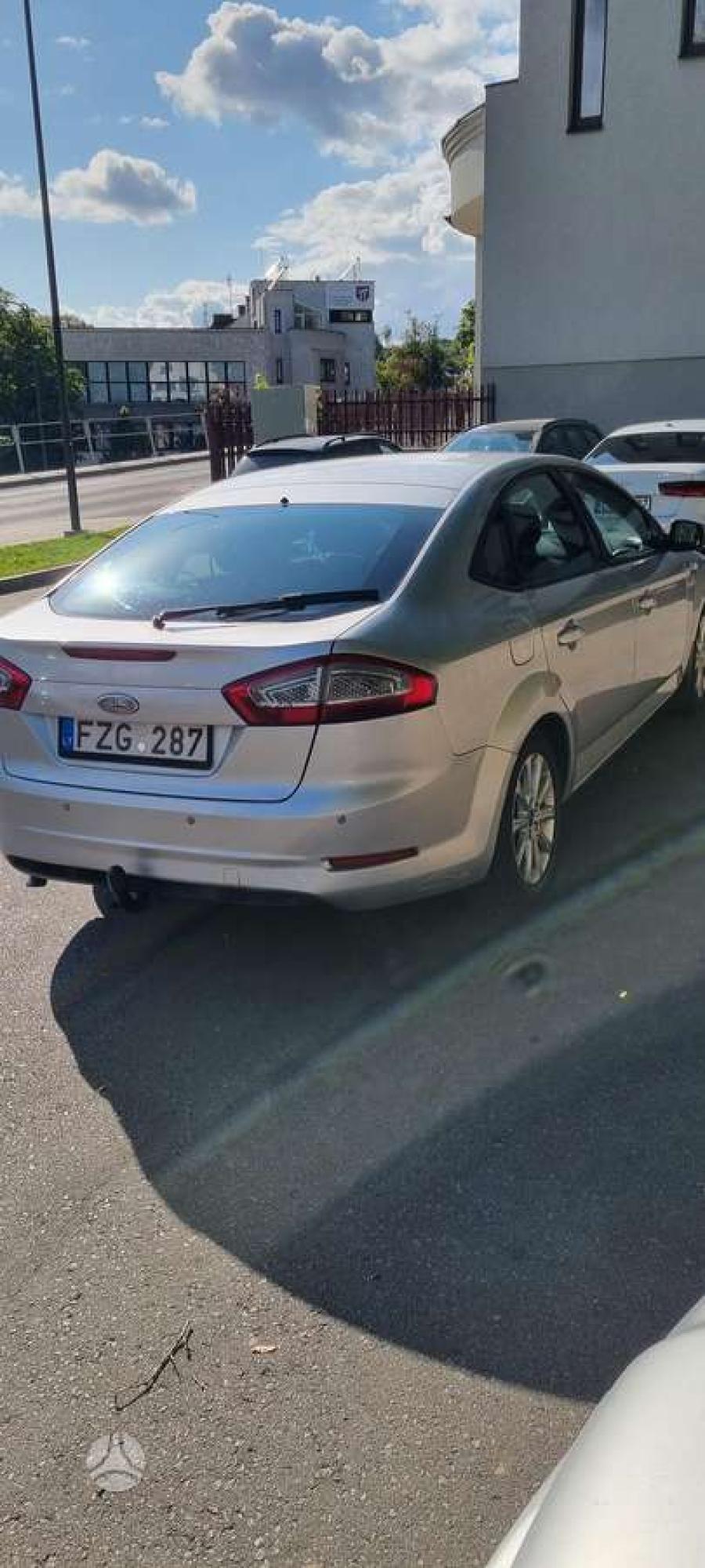 Pelēks Ford Mondeo 2012 Kauņa, ar dzinēja tilpumu 2.00 L un nobraukumu 286 tūkst. km par 2600 €, foto 3 vietnē AUTOMOTO.COM.LV