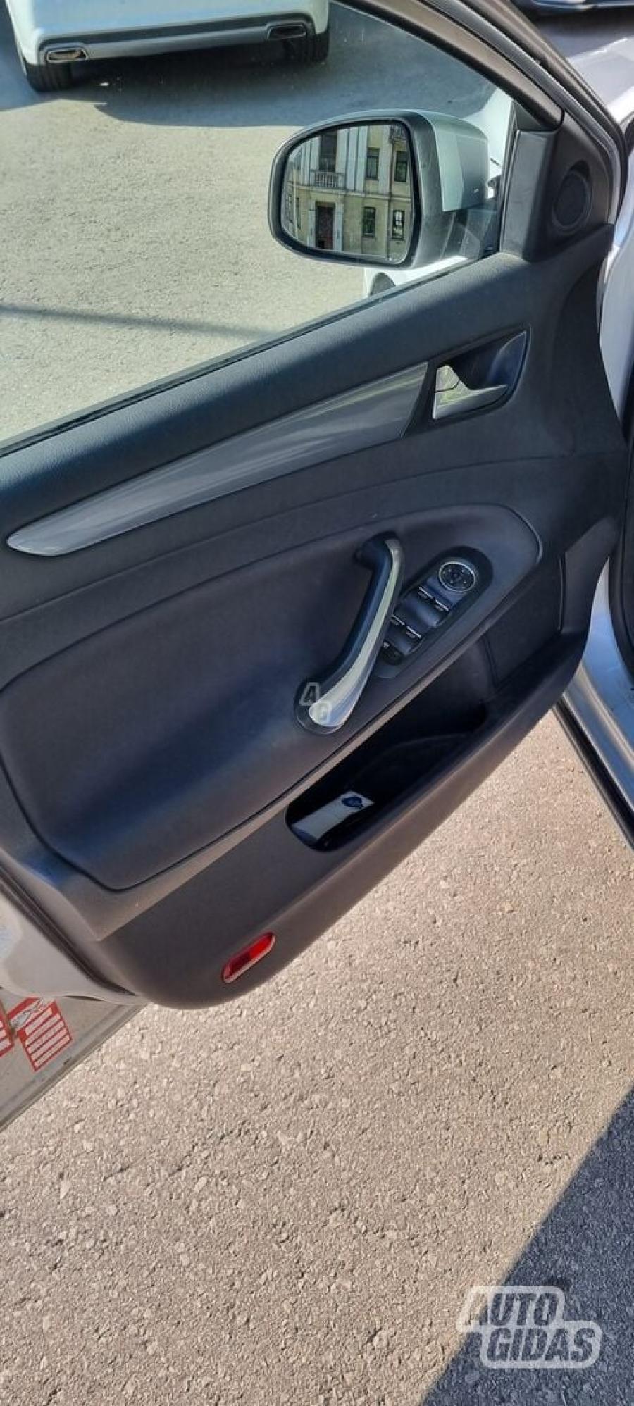 Pelēks Ford Mondeo 2012 Kauņa, ar dzinēja tilpumu 2.00 L un nobraukumu 286 tūkst. km par 2600 €, foto 6 vietnē AUTOMOTO.COM.LV
