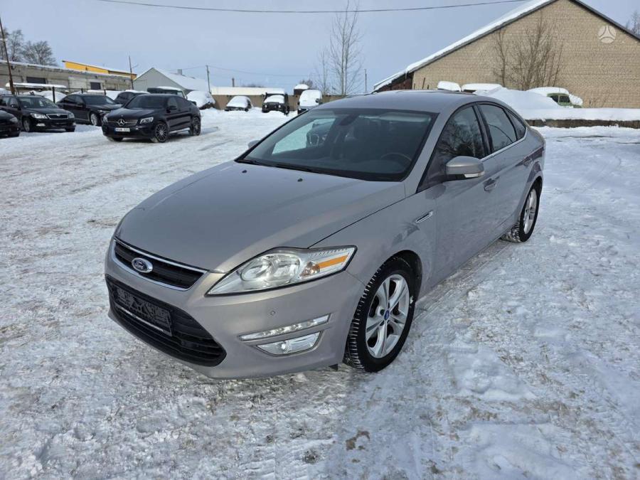 Grey Ford Mondeo 2013 in Telschi, with an engine capacity of 1.56 L and mileage of 267 thousand km for 3450 €, photo 1 on AUTOMOTO.COM.LV