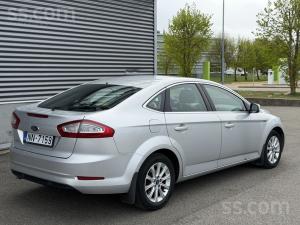Pelēks Ford Mondeo 2013 Rīga, ar dzinēja tilpumu 2.00 L un nobraukumu 189 tūkst. km par 4700 €, foto 5 vietnē AUTOMOTO.COM.LV