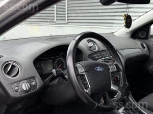 Pelēks Ford Mondeo 2013 Rīga, ar dzinēja tilpumu 2.00 L un nobraukumu 189 tūkst. km par 4700 €, foto 10 vietnē AUTOMOTO.COM.LV