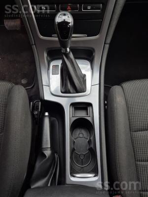 Pelēks Ford Mondeo 2013 Jelgava, ar dzinēja tilpumu 2.00 L un nobraukumu 188 tūkst. km par 5550 €, foto 13 vietnē AUTOMOTO.COM.LV