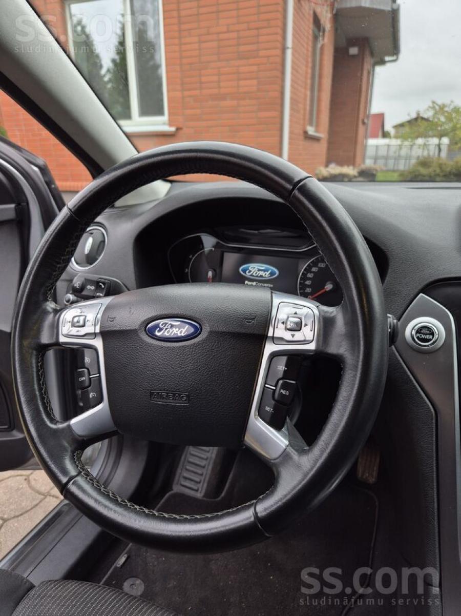 Pelēks Ford Mondeo 2013 Jelgava, ar dzinēja tilpumu 2.00 L un nobraukumu 188 tūkst. km par 5550 €, foto 14 vietnē AUTOMOTO.COM.LV