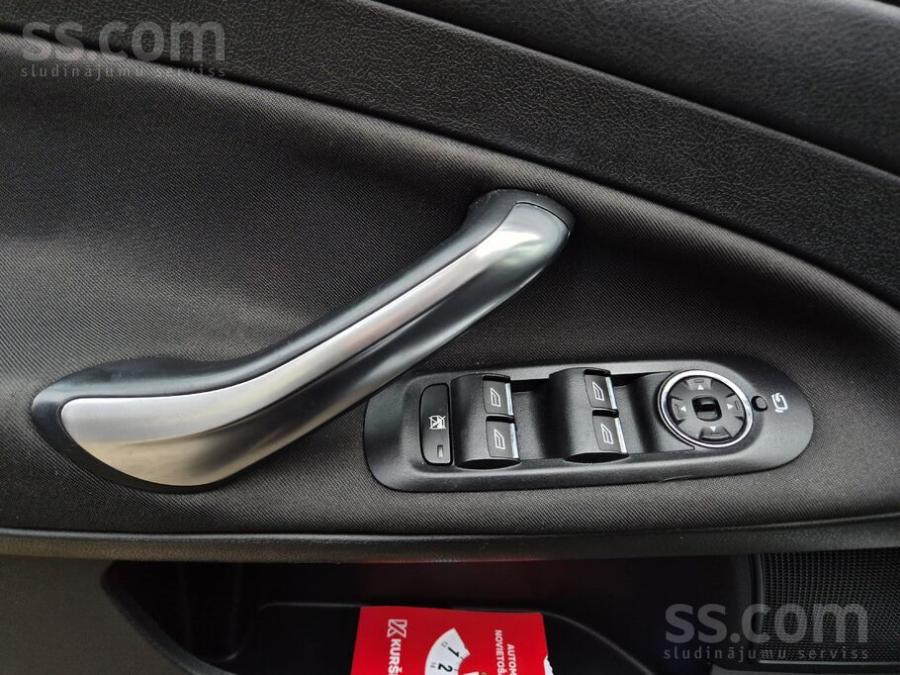 Pelēks Ford Mondeo 2013 Jelgava, ar dzinēja tilpumu 2.00 L un nobraukumu 188 tūkst. km par 5550 €, foto 16 vietnē AUTOMOTO.COM.LV
