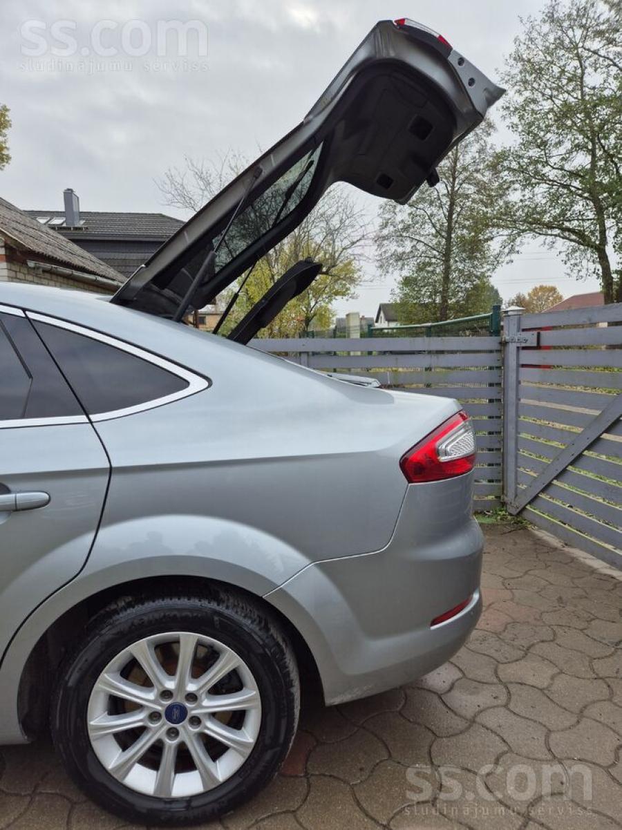 Pelēks Ford Mondeo 2013 Jelgava, ar dzinēja tilpumu 2.00 L un nobraukumu 188 tūkst. km par 5550 €, foto 20 vietnē AUTOMOTO.COM.LV
