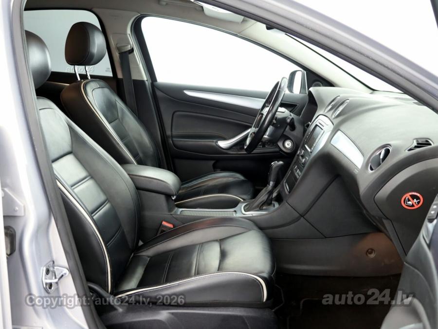 Pelēks Ford Mondeo 2014 Tallina, ar dzinēja tilpumu 2.00 L un nobraukumu 349 tūkst. km par 2999 €, foto 7 vietnē AUTOMOTO.COM.LV