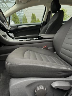 Pelēks Ford Mondeo 2015 Rīga, ar dzinēja tilpumu 1.50 L un nobraukumu 121 tūkst. km par 9200 €, foto 9 vietnē AUTOMOTO.COM.LV