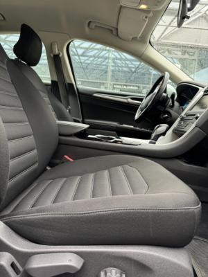 Pelēks Ford Mondeo 2015 Rīga, ar dzinēja tilpumu 1.50 L un nobraukumu 121 tūkst. km par 9200 €, foto 12 vietnē AUTOMOTO.COM.LV