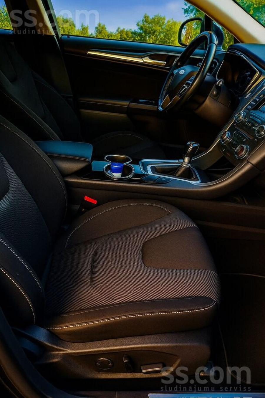 Pelēks Ford Mondeo 2015 Rīga, ar dzinēja tilpumu 1.60 L un nobraukumu 153 tūkst. km par 7000 €, foto 5 vietnē AUTOMOTO.COM.LV