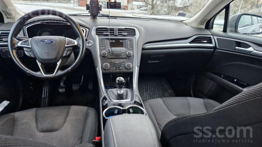 Pelēks Ford Mondeo 2015 Rīga, ar dzinēja tilpumu 1.60 L un nobraukumu 153 tūkst. km par 7000 €, foto 9 vietnē AUTOMOTO.COM.LV