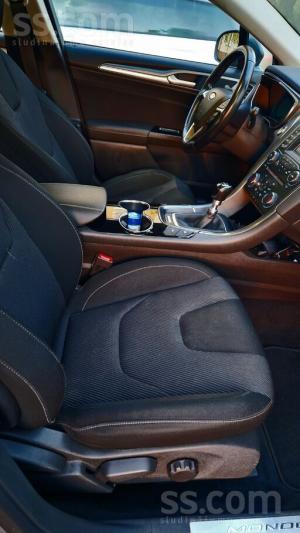 Pelēks Ford Mondeo 2015 Rīga, ar dzinēja tilpumu 1.60 L un nobraukumu 153 tūkst. km par 7000 €, foto 14 vietnē AUTOMOTO.COM.LV