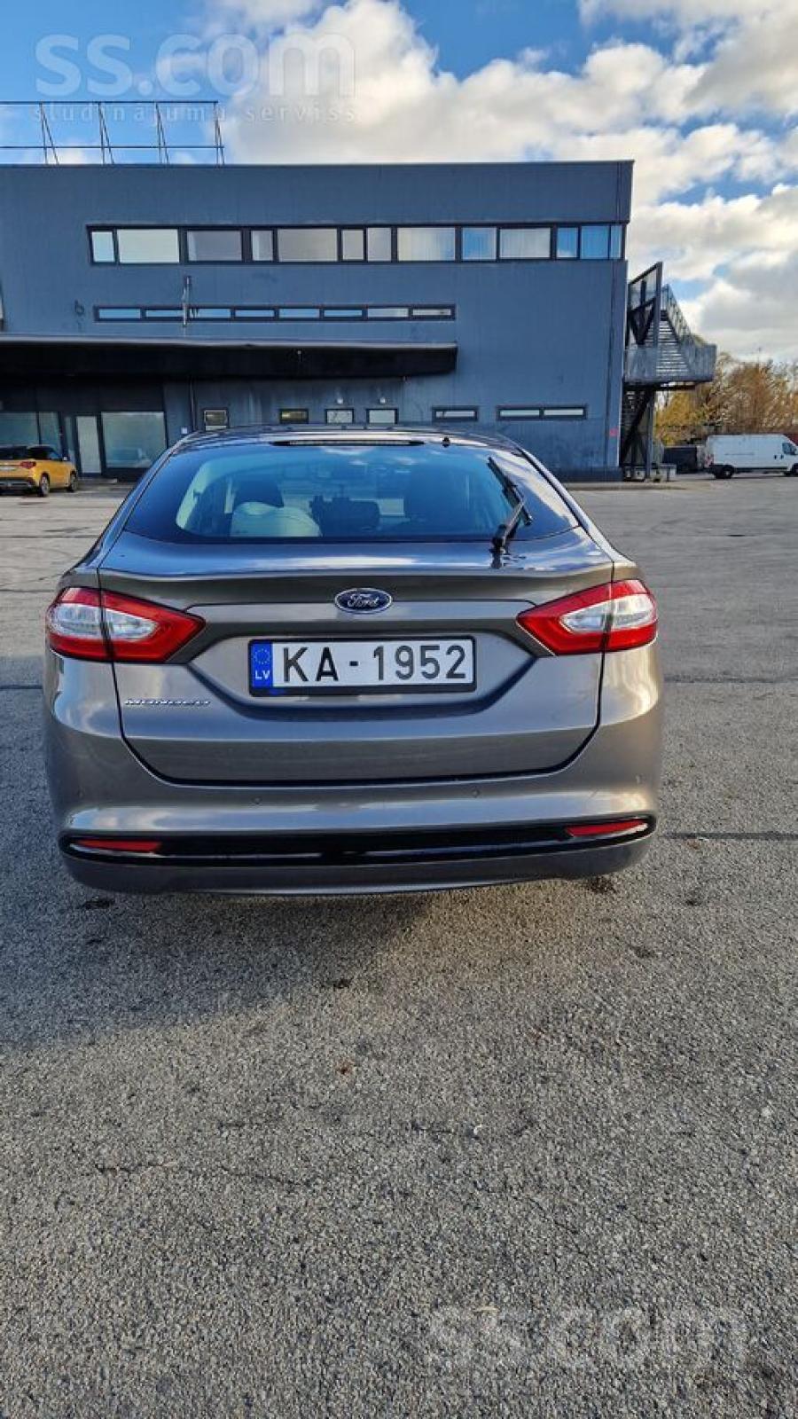 Pelēks Ford Mondeo 2015 Rīga, ar dzinēja tilpumu 1.60 L un nobraukumu 153 tūkst. km par 7000 €, foto 20 vietnē AUTOMOTO.COM.LV