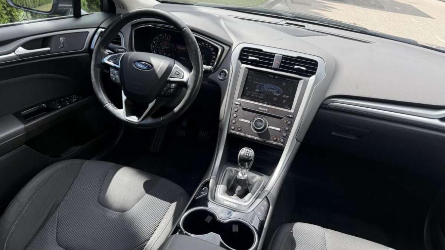Grey Ford Mondeo 2015 in Kaunas, with an engine capacity of 1.50 L and mileage of 273 thousand km for 6750 €, photo 11 on AUTOMOTO.COM.LV