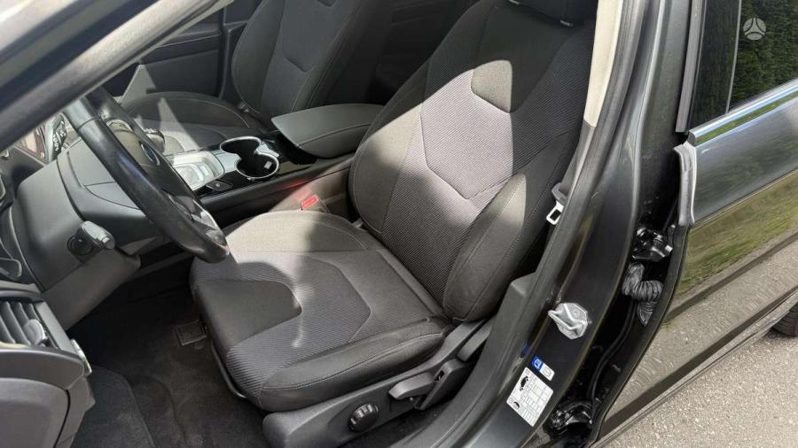 Grey Ford Mondeo 2015 in Kaunas, with an engine capacity of 1.50 L and mileage of 273 thousand km for 6750 €, photo 17 on AUTOMOTO.COM.LV