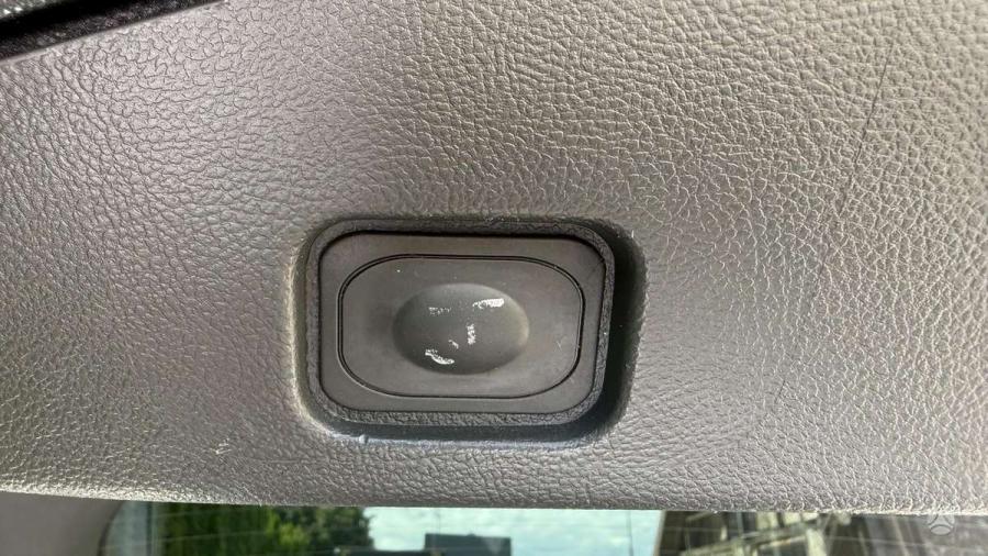 Grey Ford Mondeo 2015 in Kaunas, with an engine capacity of 1.50 L and mileage of 273 thousand km for 6750 €, photo 25 on AUTOMOTO.COM.LV