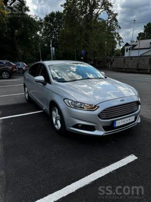 Pelēks Ford Mondeo 2015 Rīga, ar dzinēja tilpumu 1.50 L un nobraukumu 147 tūkst. km par 6500 €, foto  vietnē AUTOMOTO.COM.LV