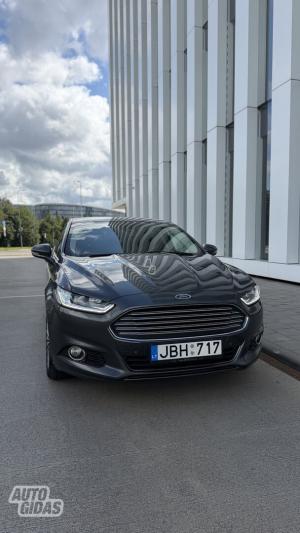Pelēks Ford Mondeo 2015 Viļņa, ar dzinēja tilpumu 1.50 L un nobraukumu 200 tūkst. km par 6000 €, foto  vietnē AUTOMOTO.COM.LV