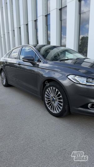 Pelēks Ford Mondeo 2015 Viļņa, ar dzinēja tilpumu 1.50 L un nobraukumu 200 tūkst. km par 6000 €, foto 3 vietnē AUTOMOTO.COM.LV