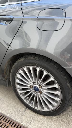 Pelēks Ford Mondeo 2015 Viļņa, ar dzinēja tilpumu 1.50 L un nobraukumu 200 tūkst. km par 6000 €, foto 11 vietnē AUTOMOTO.COM.LV